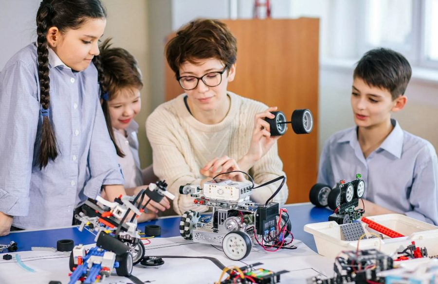 Me Nobody Knows - Dubai